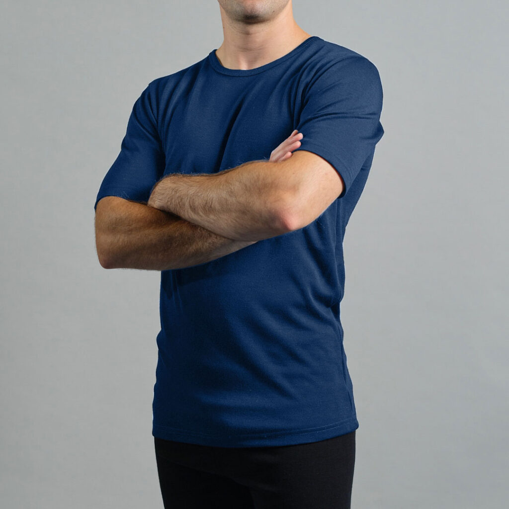 Merino Skins Lite – Men's Short Sleeve Merino T Shirt - Navy Blue
